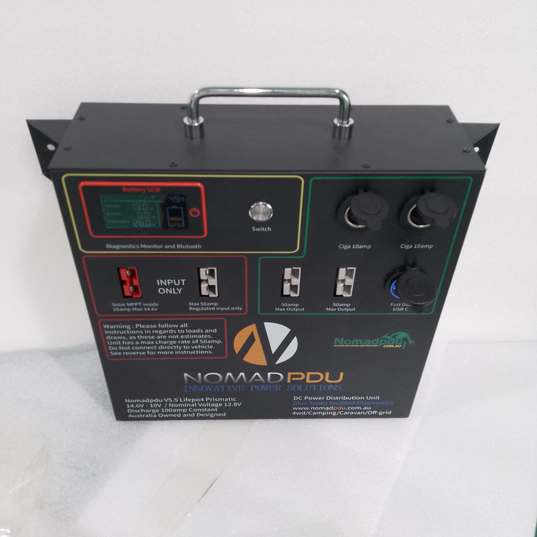 Portable power Station > NOMAD PDU 100AMP/HR